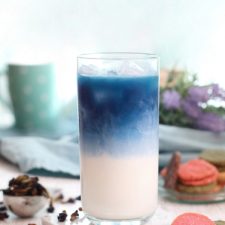 Boba Buddha’s Butterfly Pea Flower Milk Tea Recipe - Bobabuddha